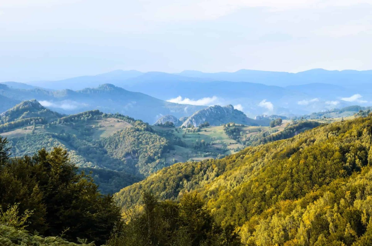 Top 7 cazari cu cea mai buna priveliste din Romania - Opinia de Dorohoi